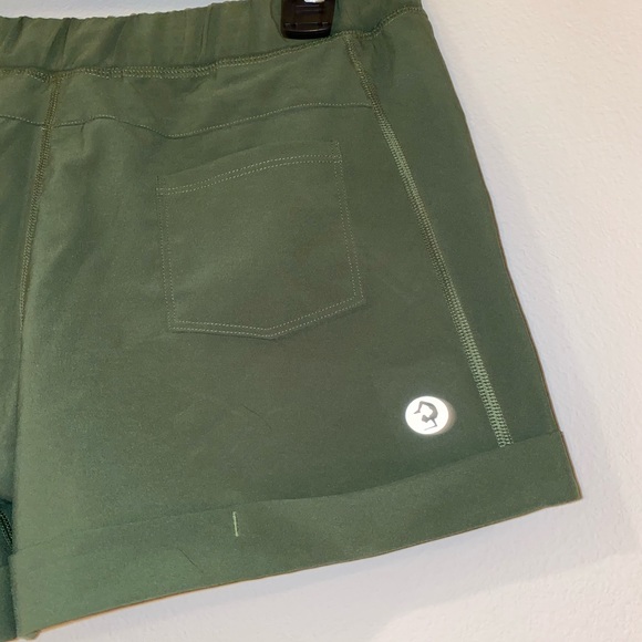 Scorpio Sol | Shorts | Womens Scorpio Sol Shorts | Poshmark